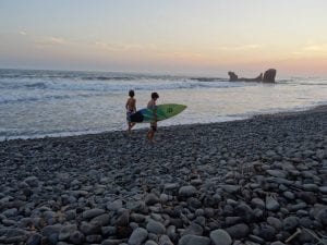 The Ultimate Guide for Visiting El Tunco, El Salvador - Snap Happy Travel