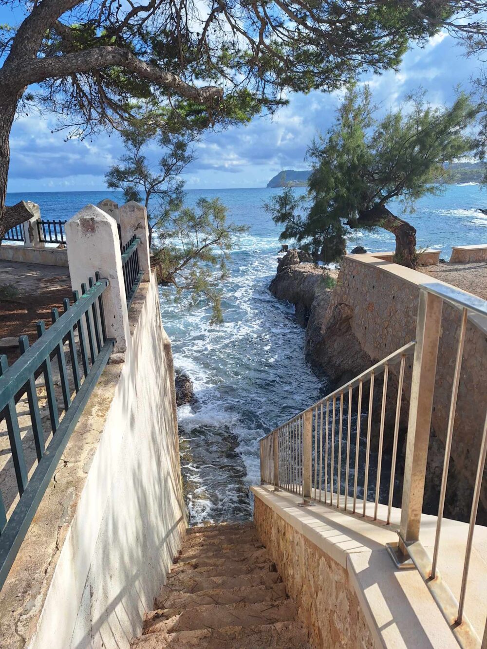Best Road Trips in Mallorca (+ Renting a Car in Mallorca Guide)