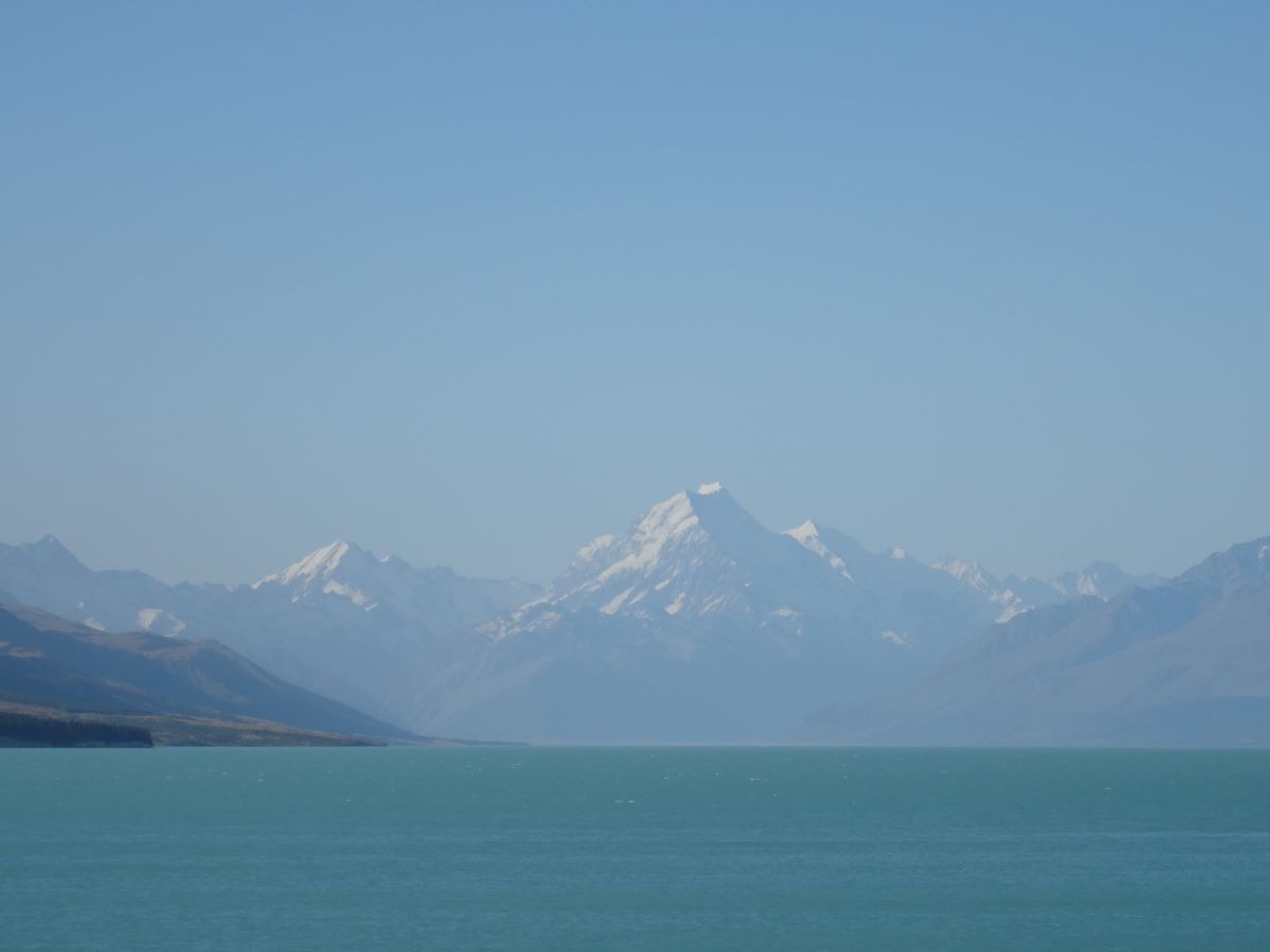 Road trip from Queenstown to Mount Cook (10 Best Stops)