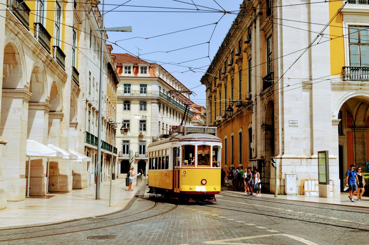 Living in Portugal: An Expat's Guide to Portugal